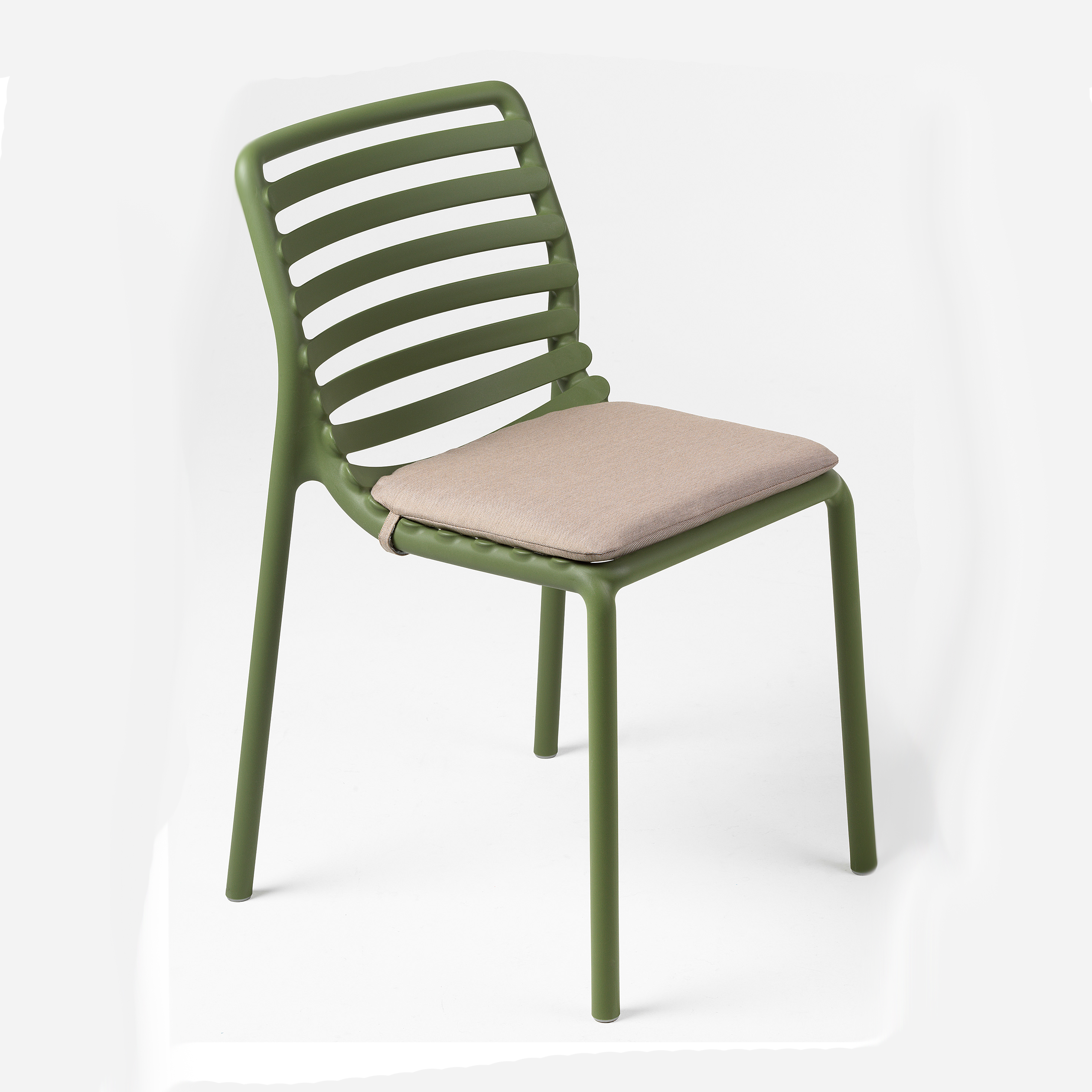 Nardi Doga Bistrot Stacking Resin Dining Side Chair | AuthenTEAK