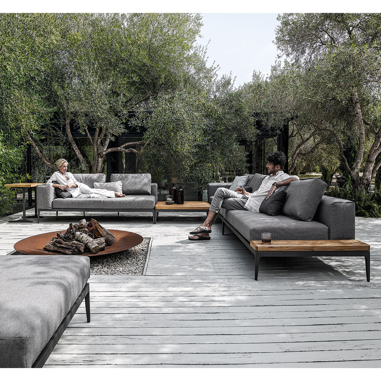 Gloster Grid Upholstered 2-Seater Outdoor Sectional Unit with Right End ...