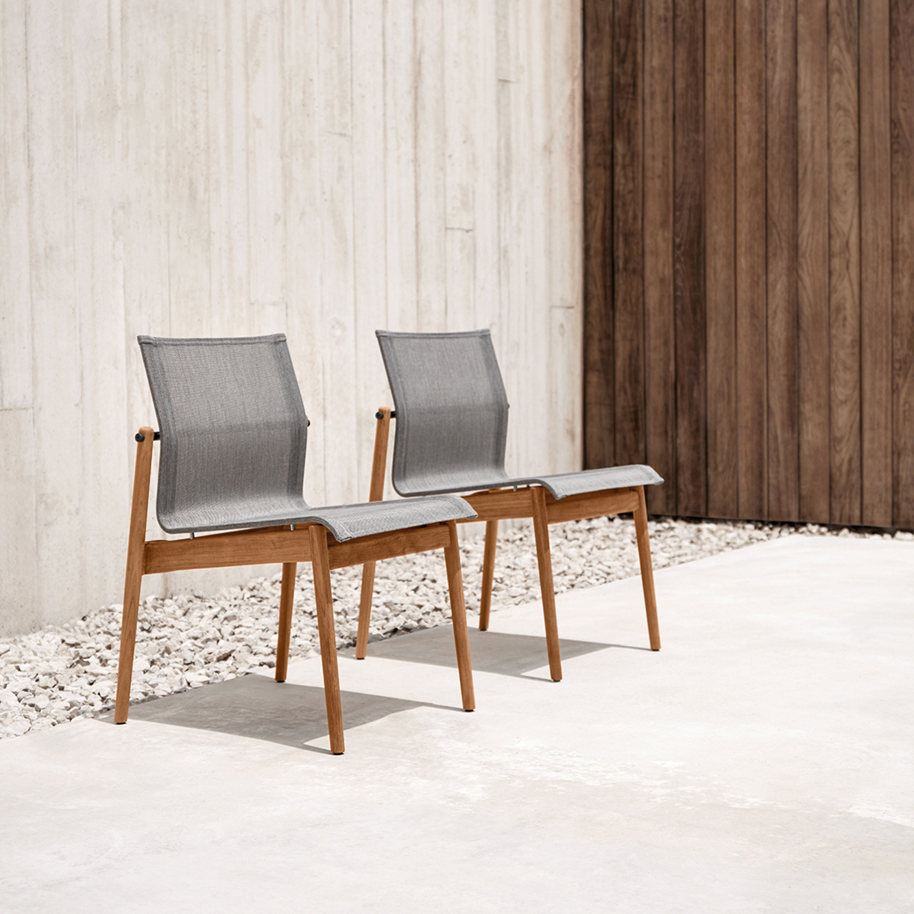 Gloster Sway Stacking Sling Dining Side Chair | AuthenTEAK