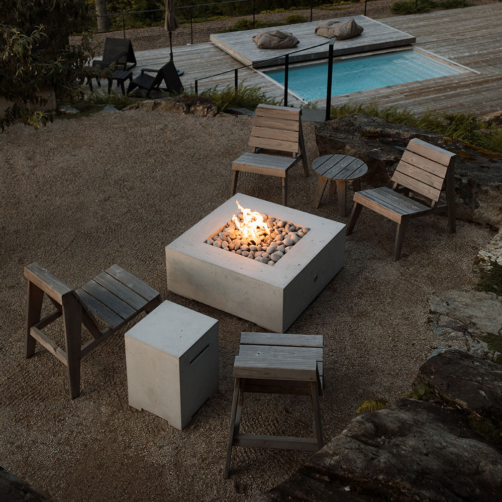 DEKKO Fire Pits Alea 40" Square Concrete Gas Fire Pit | AuthenTEAK