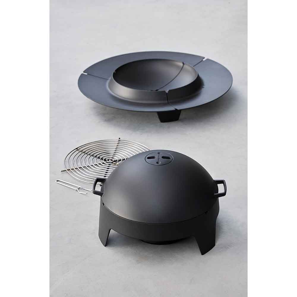 Cane-line Ember 43" Round Cast Iron Wood Burning Fire Pit | AuthenTEAK