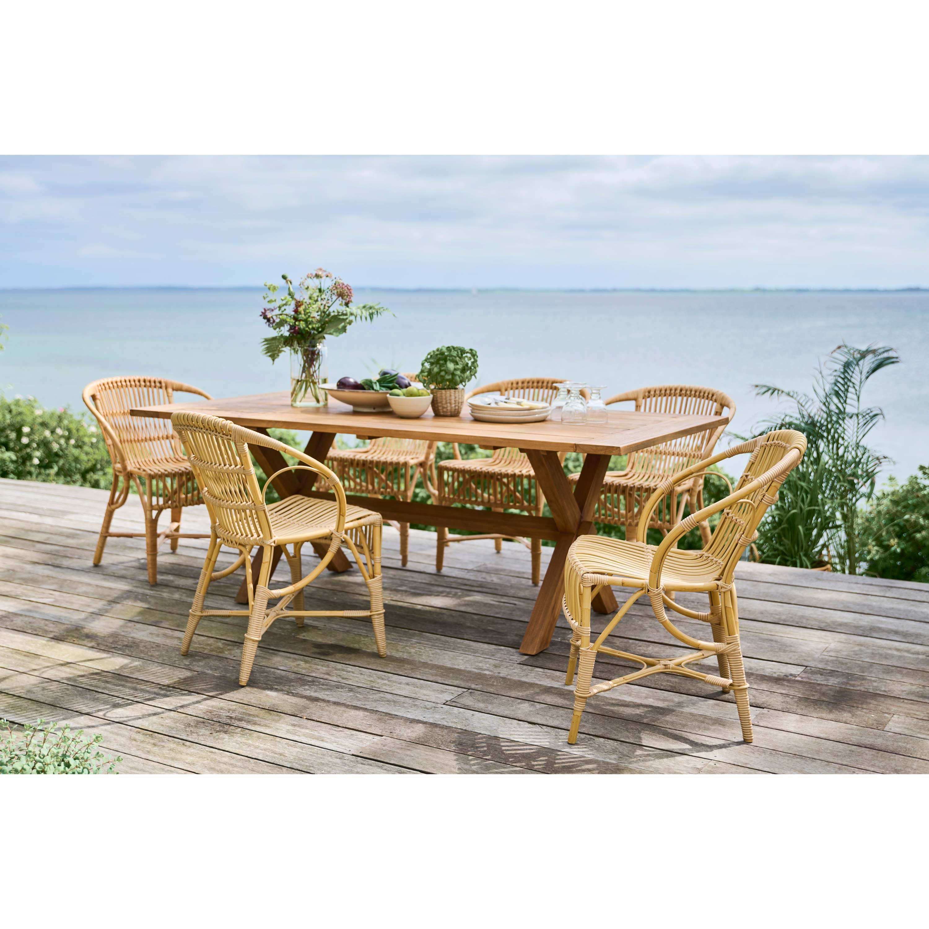 Sika Design Icons Robert AluRattan Dining Side Chair | AuthenTEAK