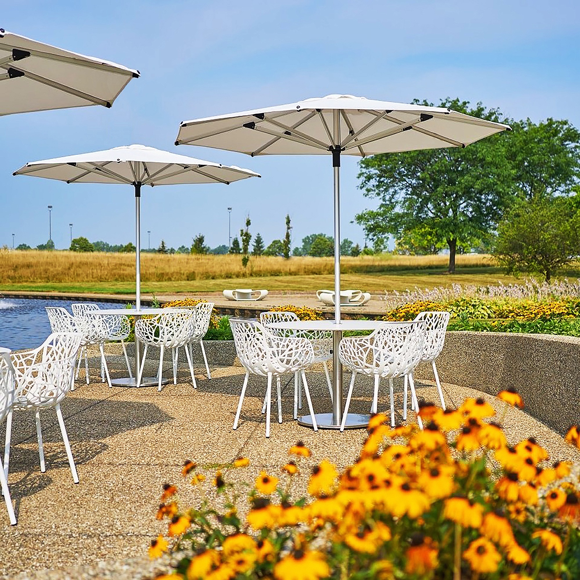 Shademaker Round 100 lb. Commercial Market Umbrella Base | AuthenTEAK
