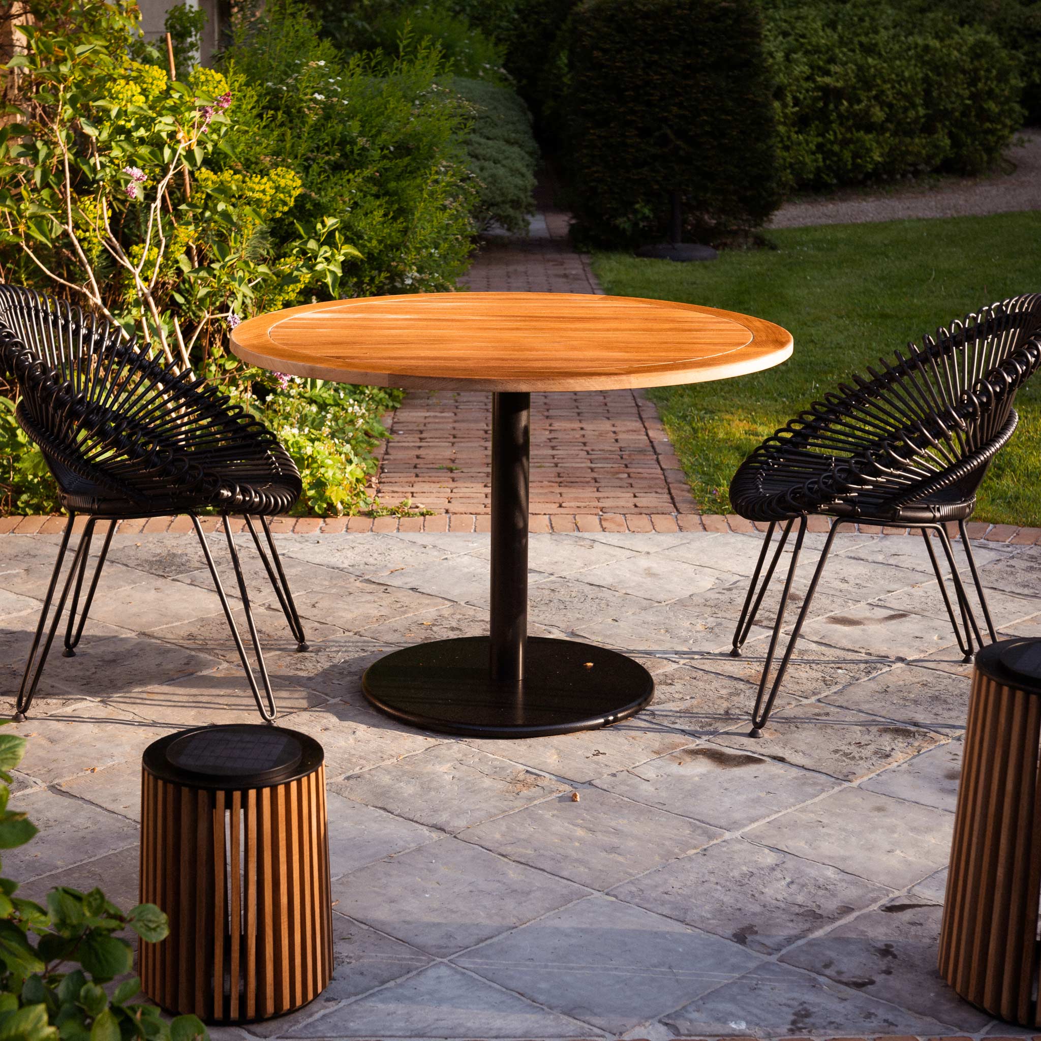 Vincent Sheppard Roxy Aluminum Dining Side Chair | AuthenTEAK