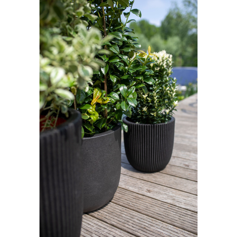 Capi Urban Smooth 14" Ball Planter Pot - Black | AuthenTEAK
