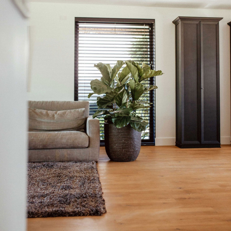 Capi Nature Row 17" Ball Planter Pot - Black | AuthenTEAK