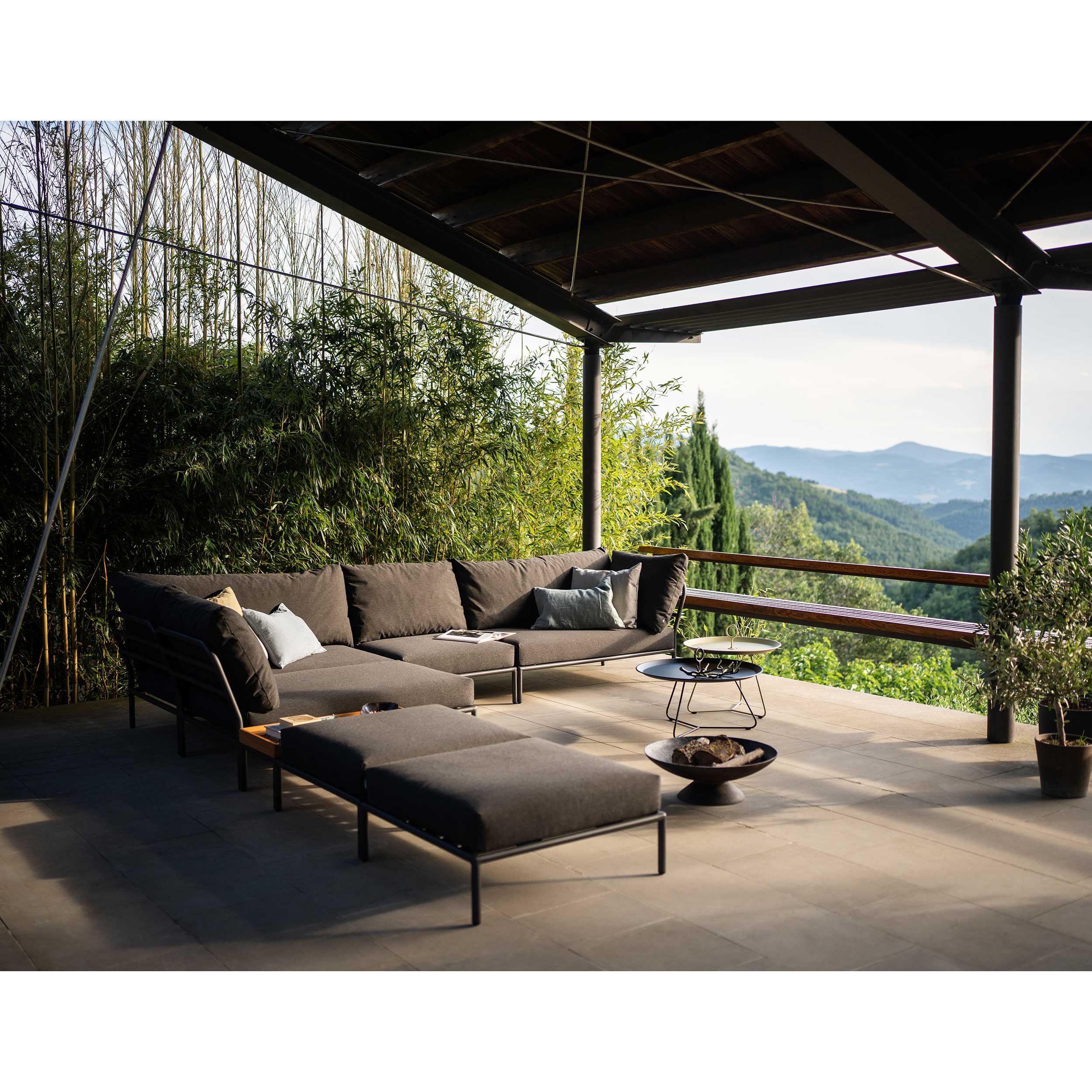 Houe Level2 Aluminum Ottoman Outdoor Sectional Unit | AuthenTEAK