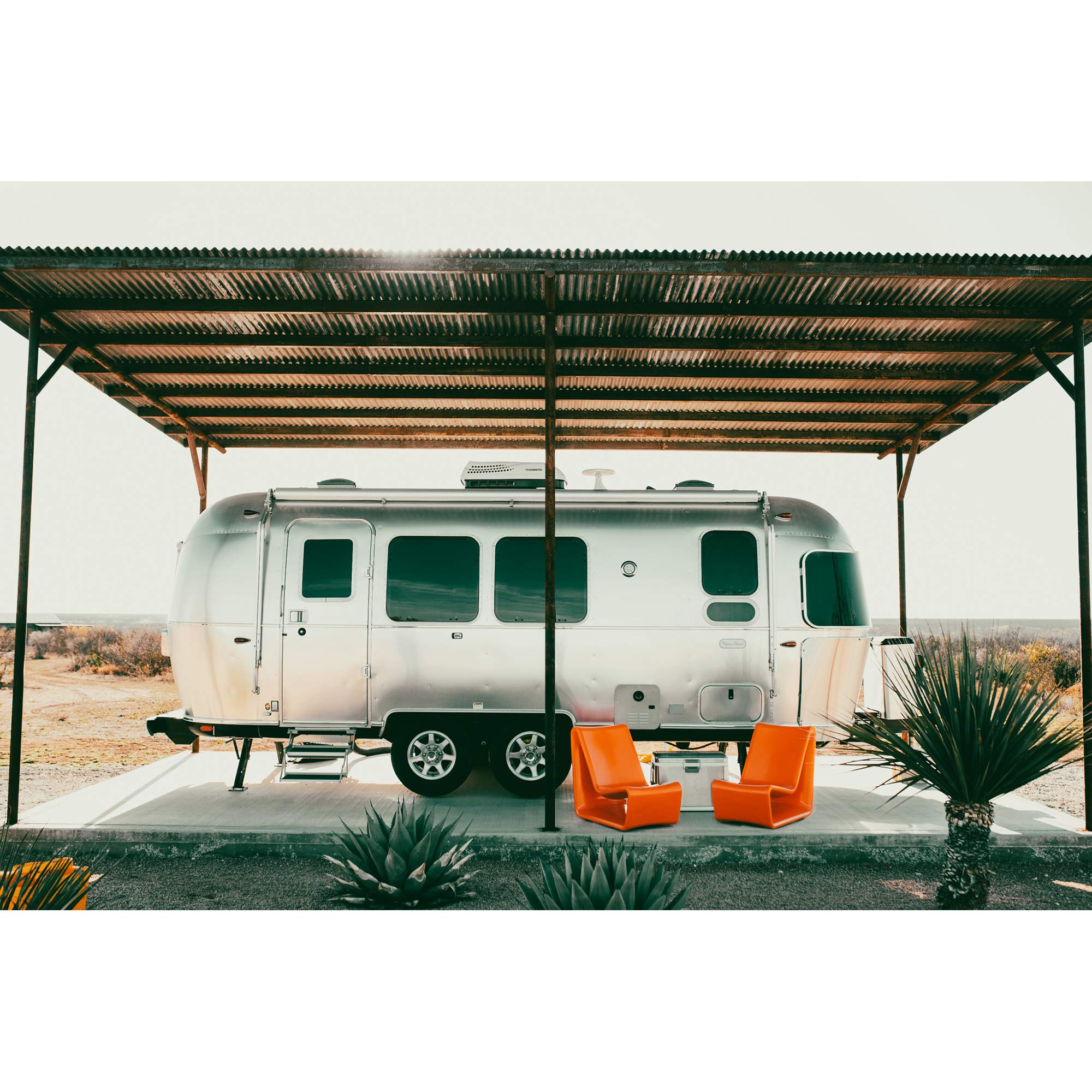 Tupelo Goods Loop Lounge Chair - Set of 8 | AuthenTEAK