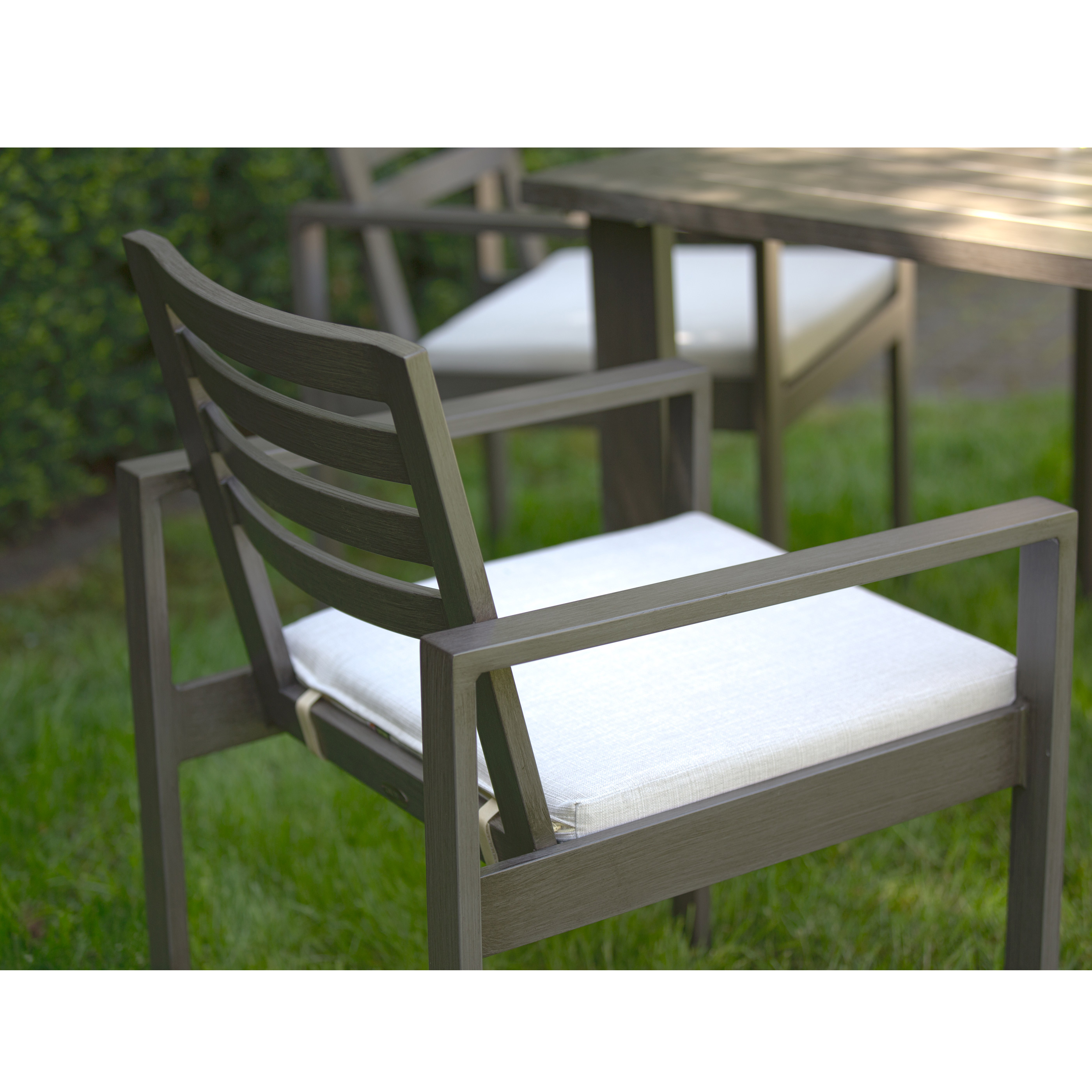 Ratana Element 5.0 Aluminum Dining Arm Chair | AuthenTEAK
