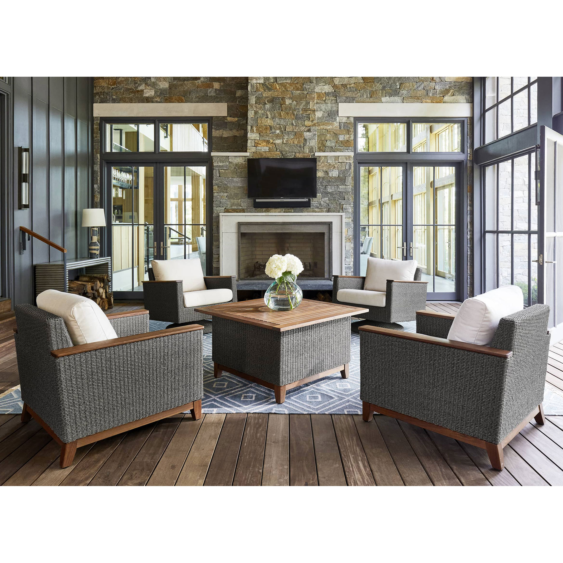 Jensen Outdoor Coral 5-Piece Outdoor Lounging Set | AuthenTEAK