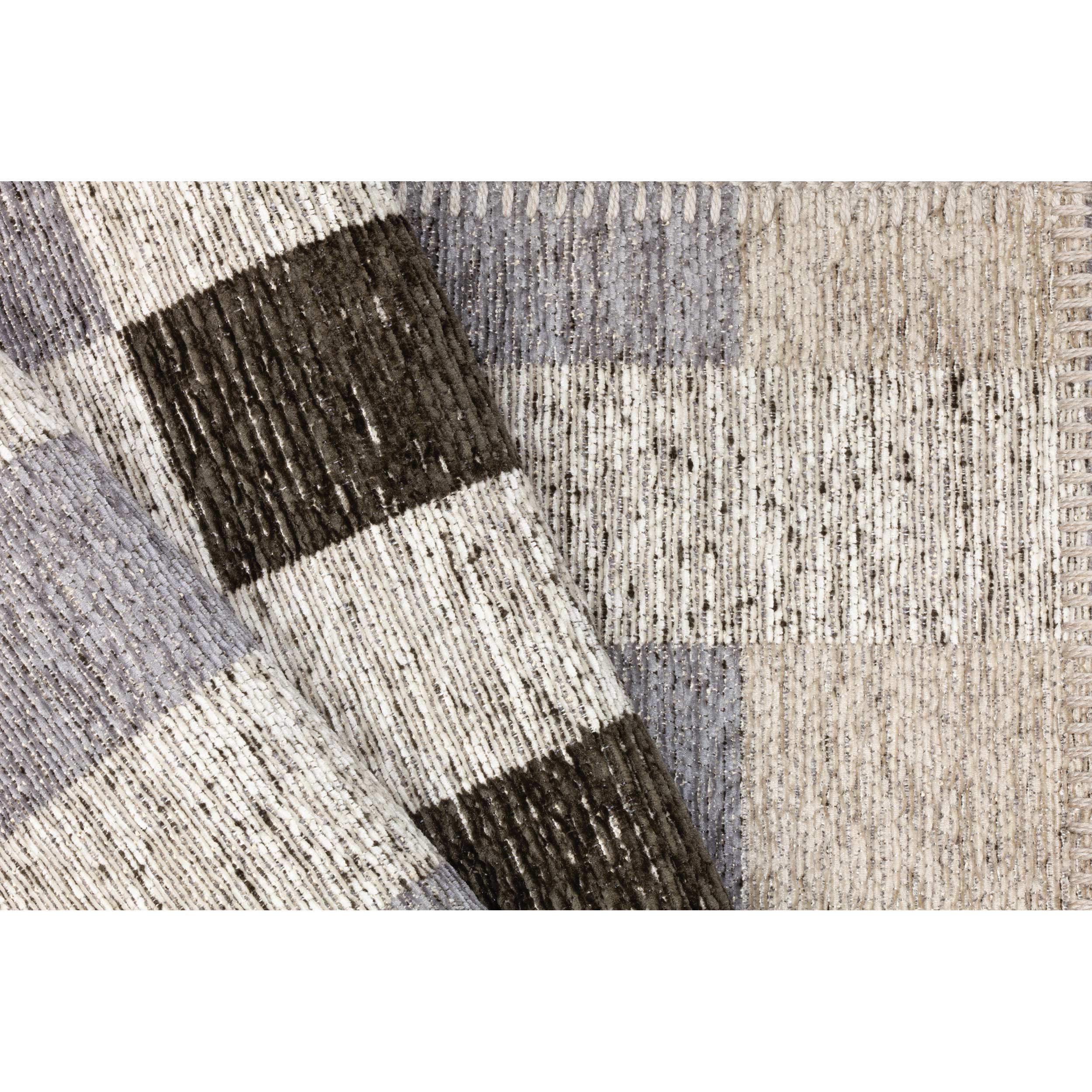 Treasure Garden Trellis Stone Gray Indoor/Outdoor Rug | AuthenTEAK