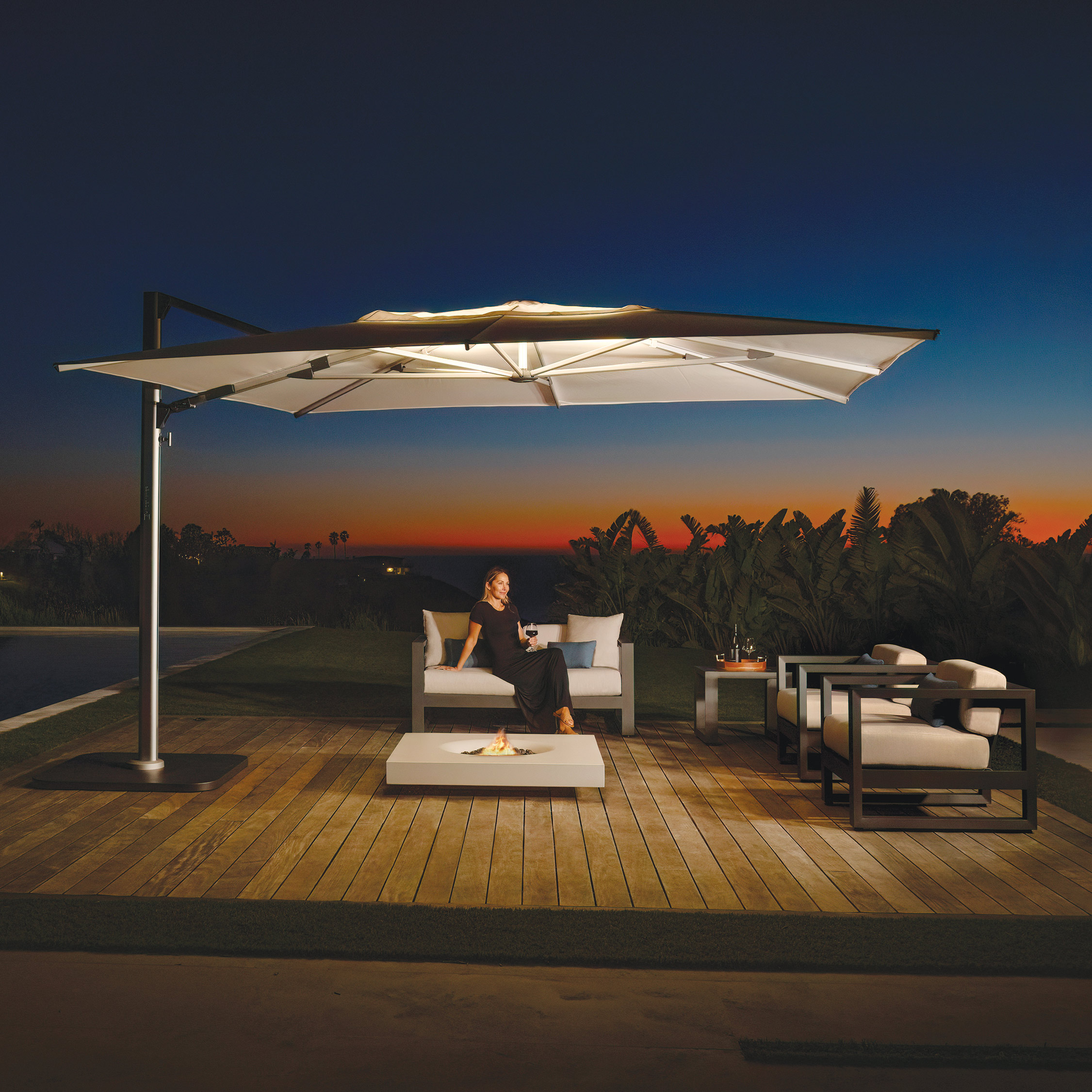 Shademaker Polaris LX 13' Square Aluminum Commercial Cantilever Patio ...