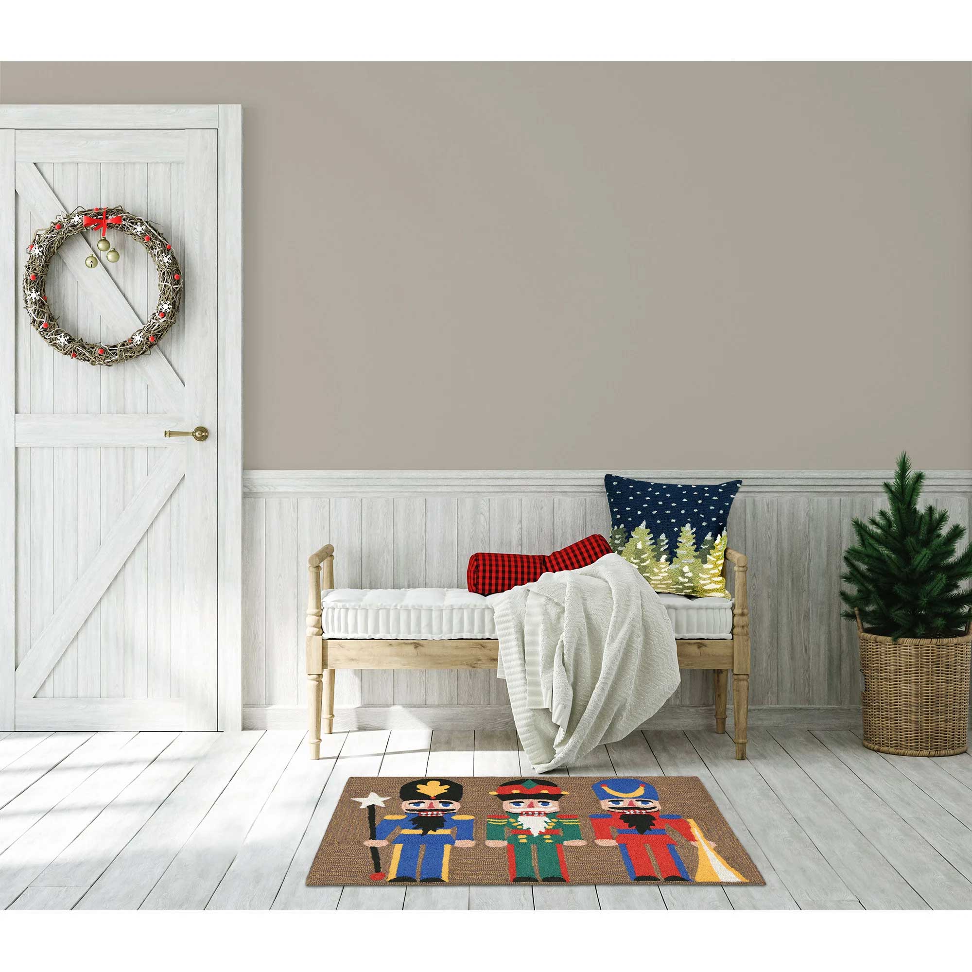 Trans-Ocean Frontporch Nutcracker Indoor/Outdoor Doormat | AuthenTEAK