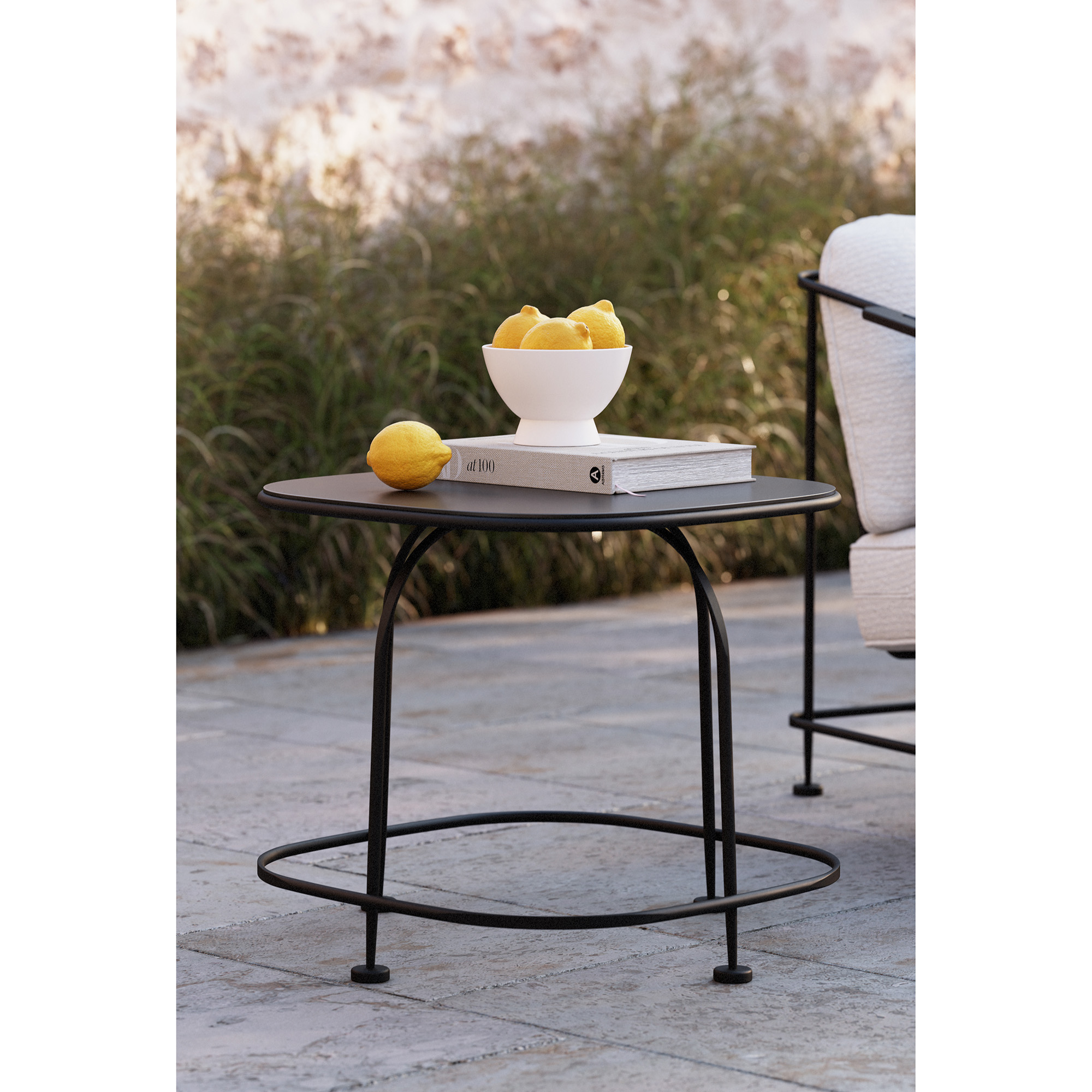 Woodard Reed 24" Iron Square Side Table | AuthenTEAK