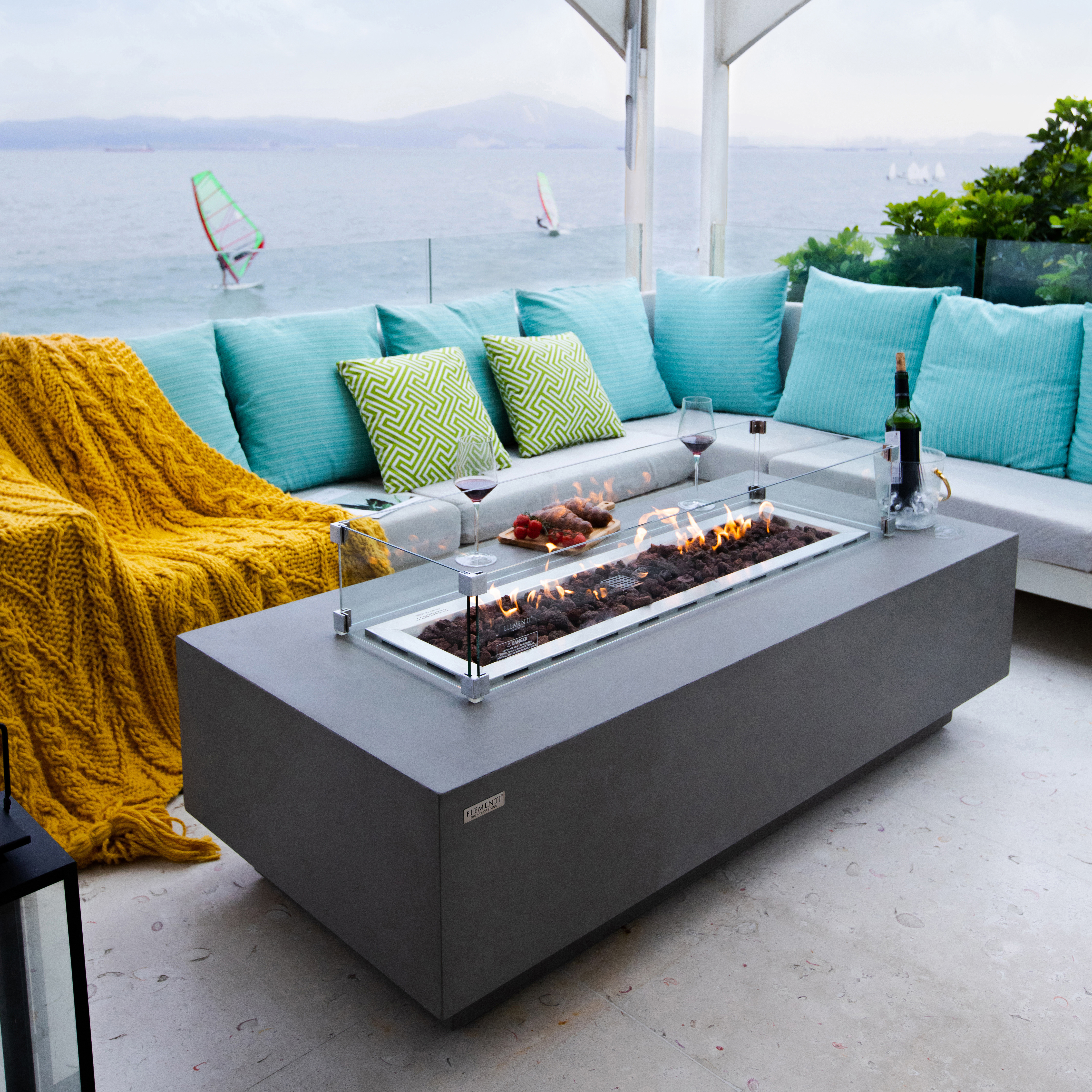 Elementi Hampton Fire Pit Wind Screen | AuthenTEAK