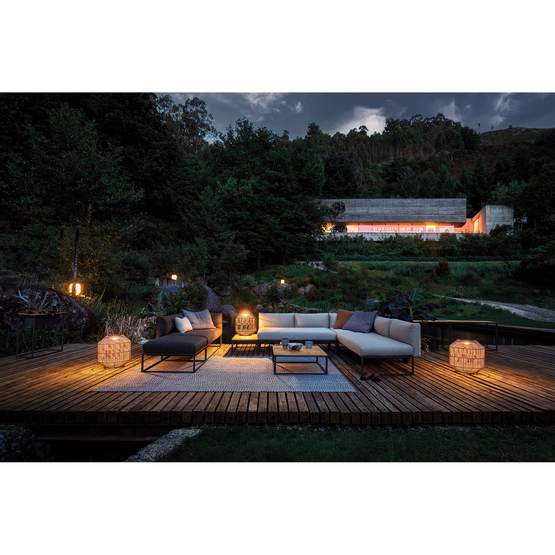 Gloster Maya Upholstered Ottoman Outdoor Sectional Unit - 40" x 30 ...